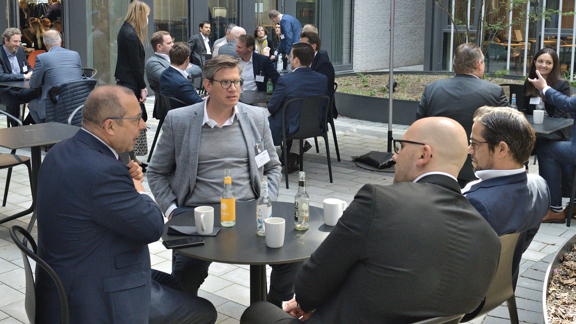 Auf der Suche nach dem Goldstaub - DVZ