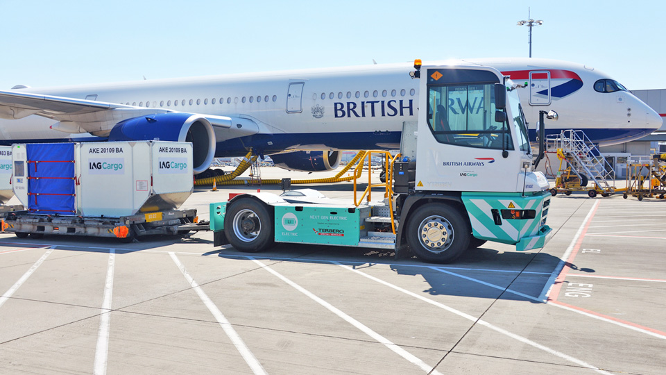 IAG Cargo legt gute Zahlen für 2022 vor - DVZ