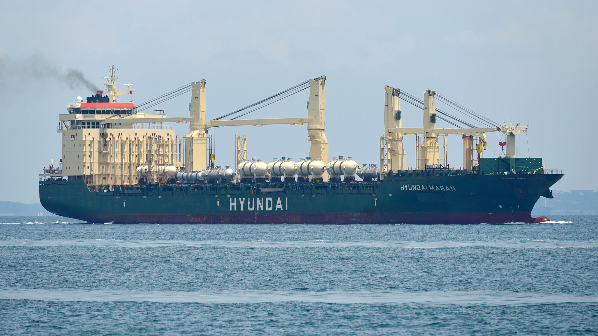 HMM investiert in neue Schwergutfrachter - DVZ