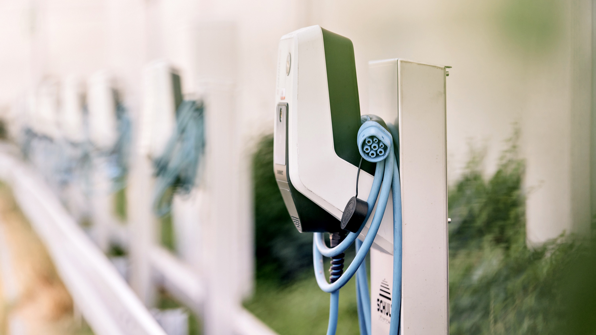 Hermes nimmt E-Mobility-Hub in Hamburg in Betrieb - DVZ