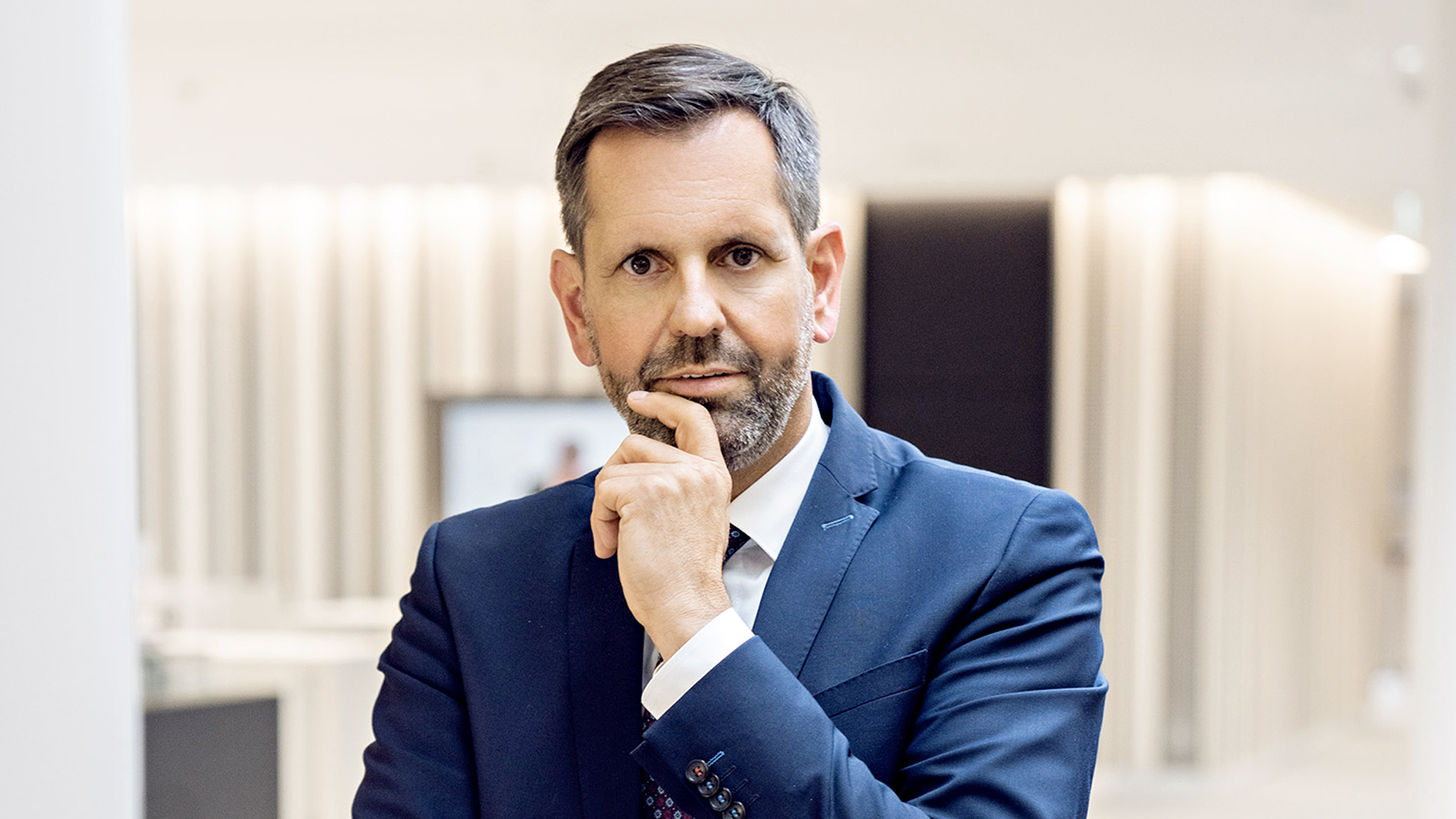 Olaf Lies ist neuer Chefaufseher bei NPorts - DVZ