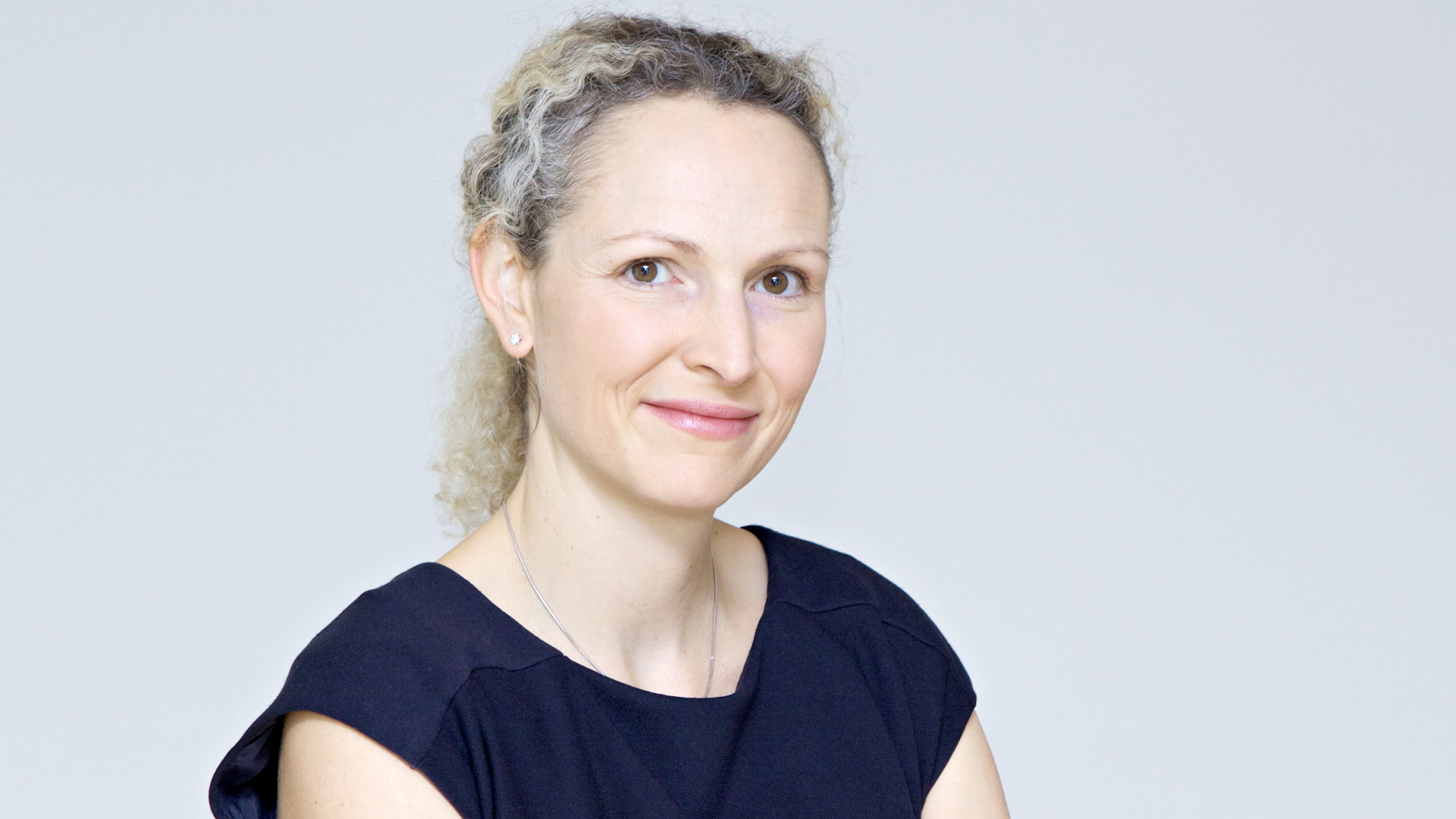 Claudia Drewes folgt bei Röhlig auf Conrad Franchi - DVZ