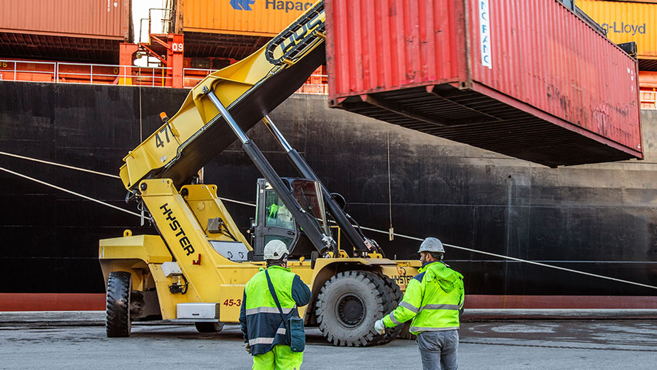 Hapag-Lloyd beteiligt sich an Spinelli Group - DVZ