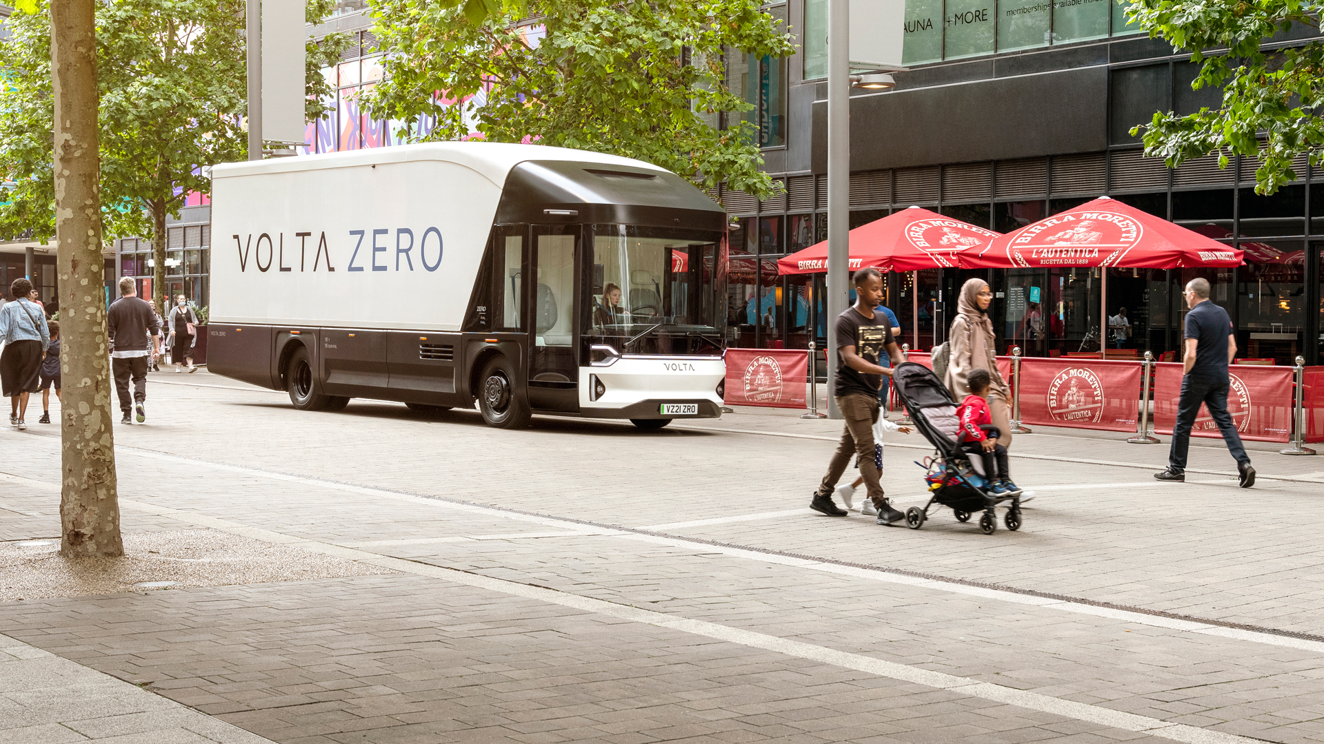 Renault Trucks und Geodis entwickeln urbanes Verteilerfahrzeug-Konzept ...