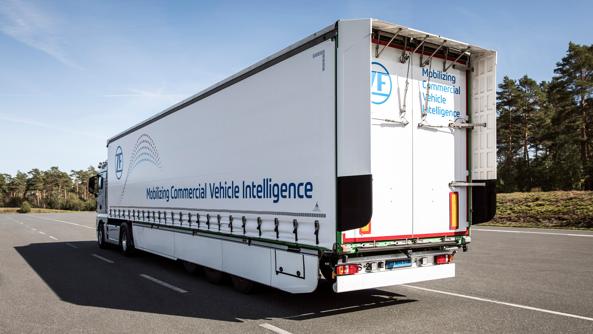 Aerodynamische Trailer sollen Lkw-Maut senken dürfen - DVZ