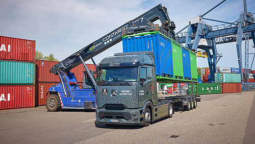 DSLV und Dena: Umfrage zur Fuhrpark-Transformation - DVZ