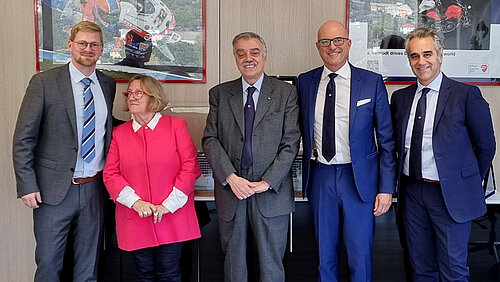 Hartrodt expandiert in Italien - DVZ