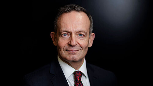 Wissing geht zu Christ Capital - DVZ