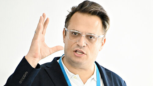 Bodo Knop gibt XStaff-Geschäftsführung ab - DVZ