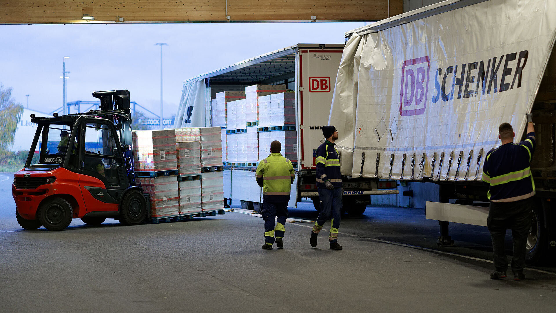 Schenker-Mitarbeiter fühlen sich nicht ausreichend gewürdigt - DVZ