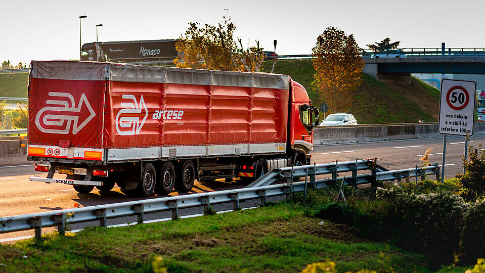 Joint Venture von DP World und Arcese genehmigt - DVZ