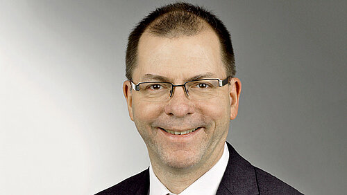 Peter Hirsch neuer Vertriebsleiter bei Duss - DVZ