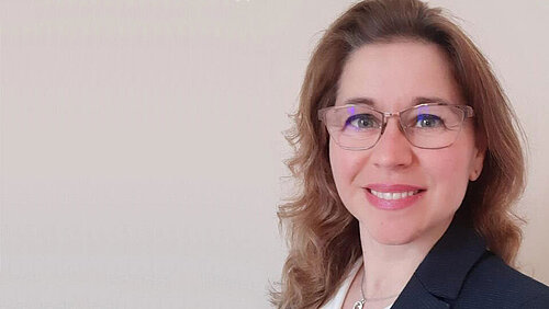 Maria Price wird neue Generalsekretärin der EU-Güterbahnen - DVZ