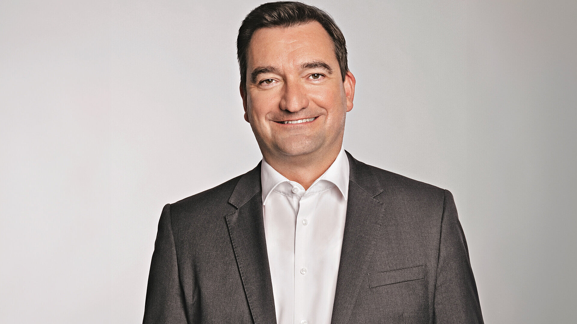 Ralf Diemer zu CO₂-Grenzwerten: Pragmatische Lösung für E-Fuels gefragt - DVZ