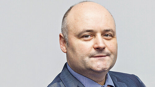 Schadek leitet Region West beim Nutzfahrzeugvermieter Pema - DVZ