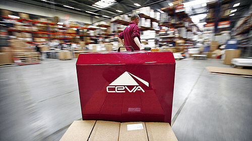 Ceva Logistics legt zum Jahresende stark zu - DVZ