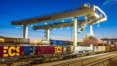 Umschlag im Wiener Hafen wächst weiter - DVZ