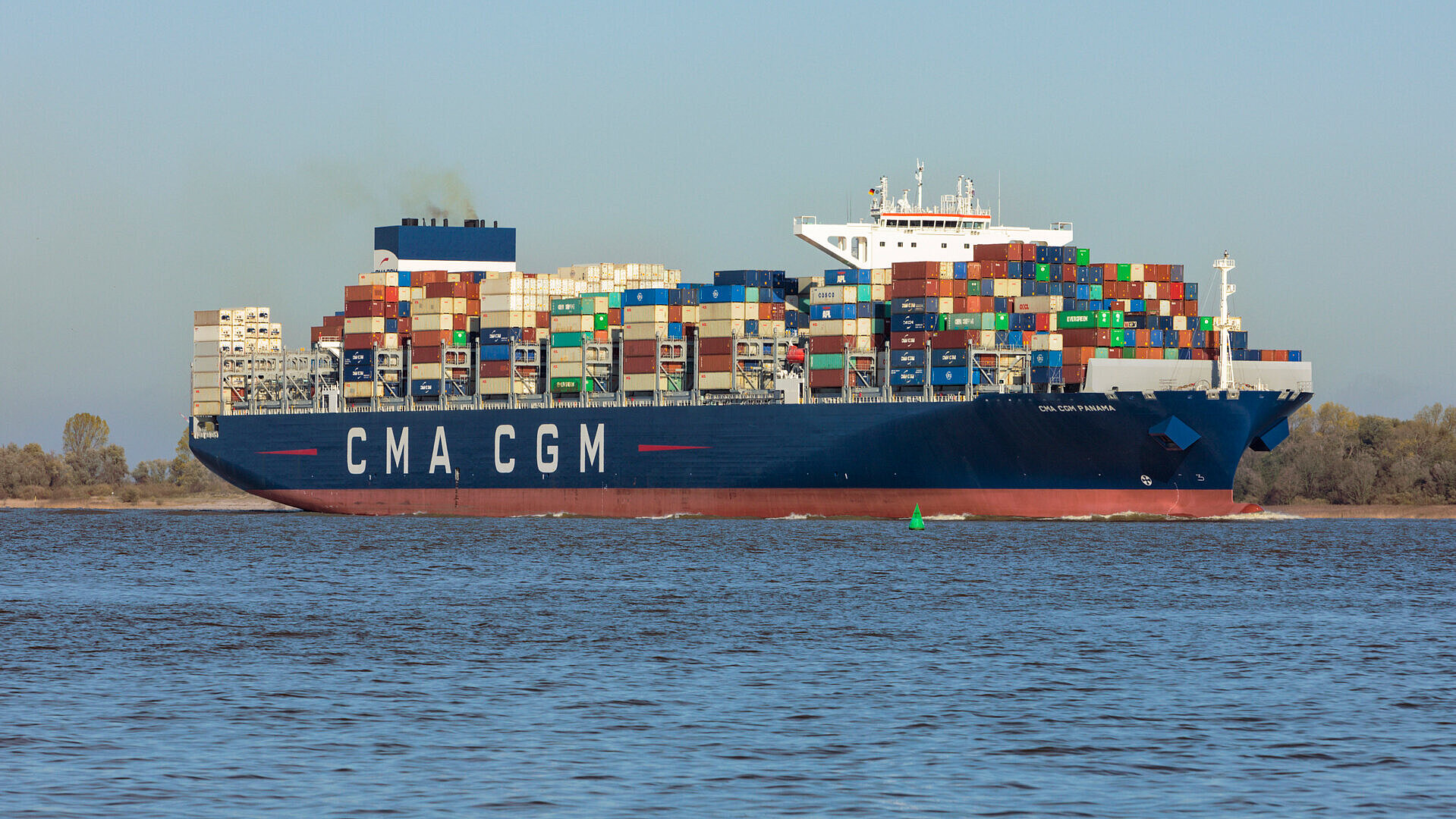 Auch CMA CGM meidet das Rote Meer - DVZ