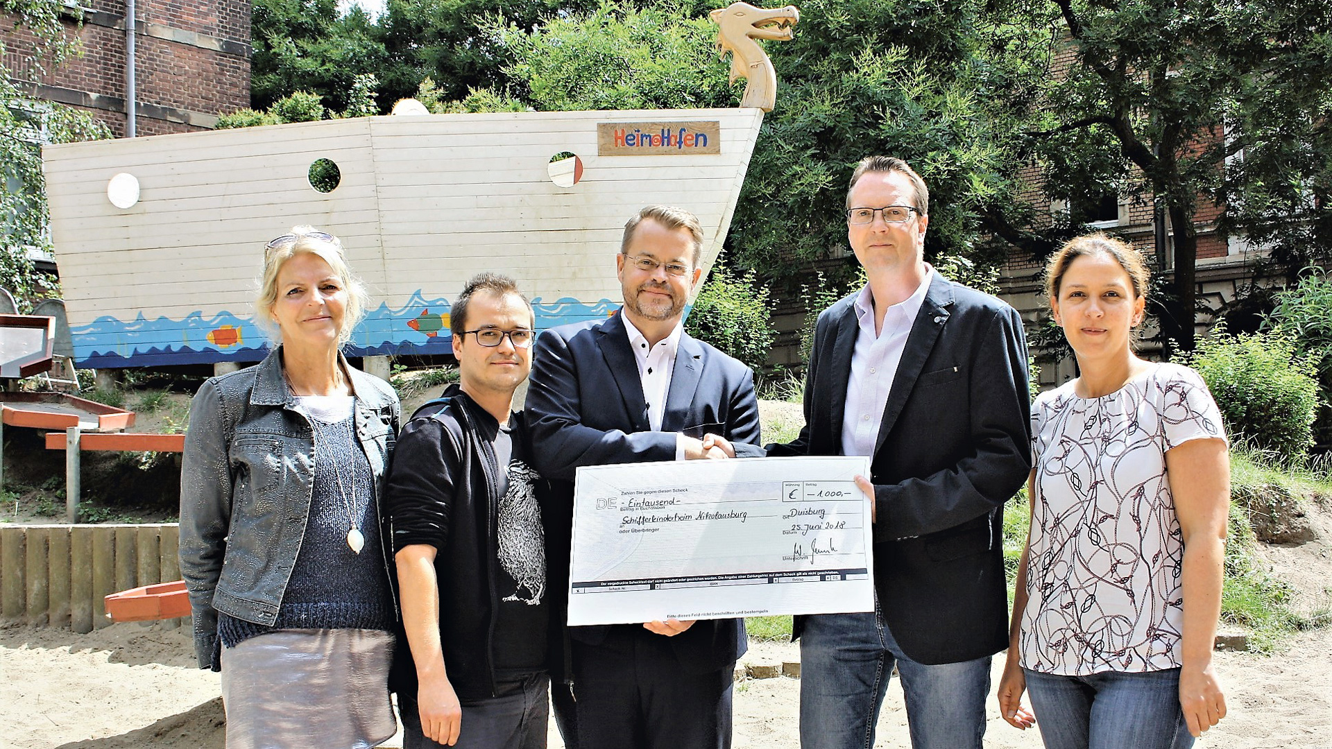 Knipsen für einen guten Zweck - DVZ