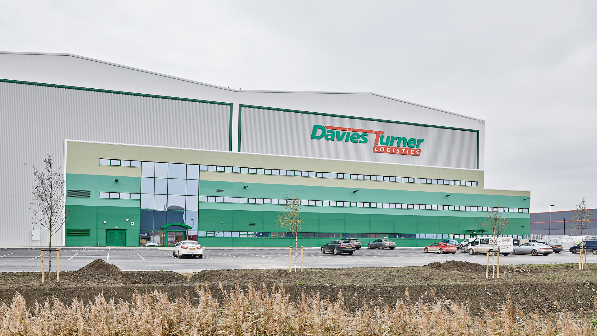 Davies Turner eröffnet Hub bei Bristol - DVZ