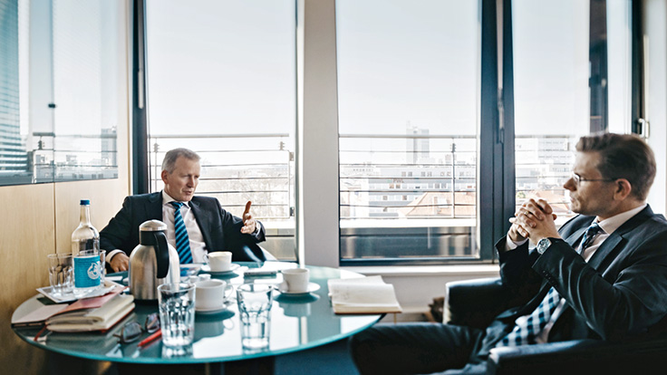 „Reeder sind ins Grübeln gekommen" - DVZ