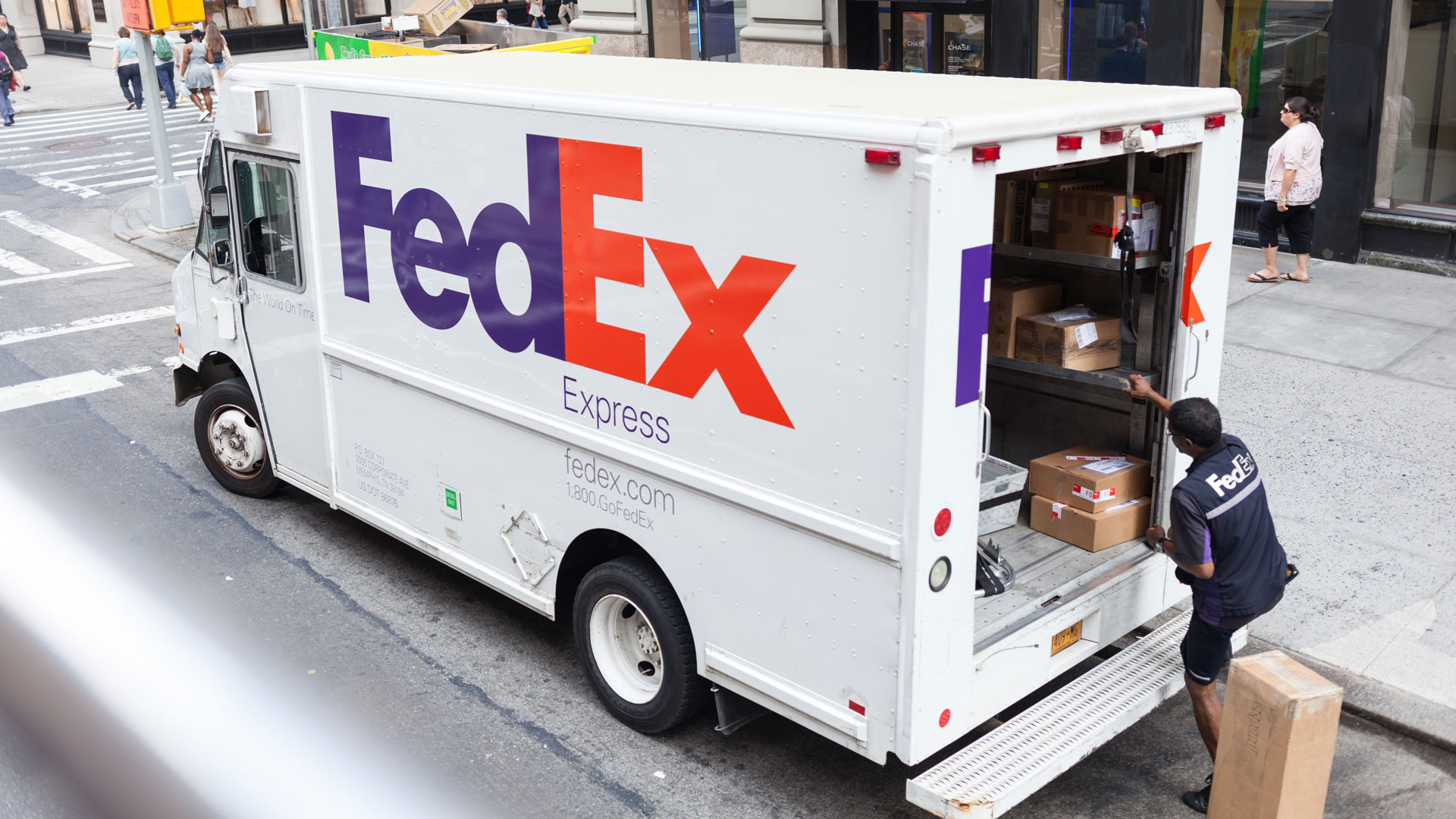 FedEx übernimmt P2P - DVZ
