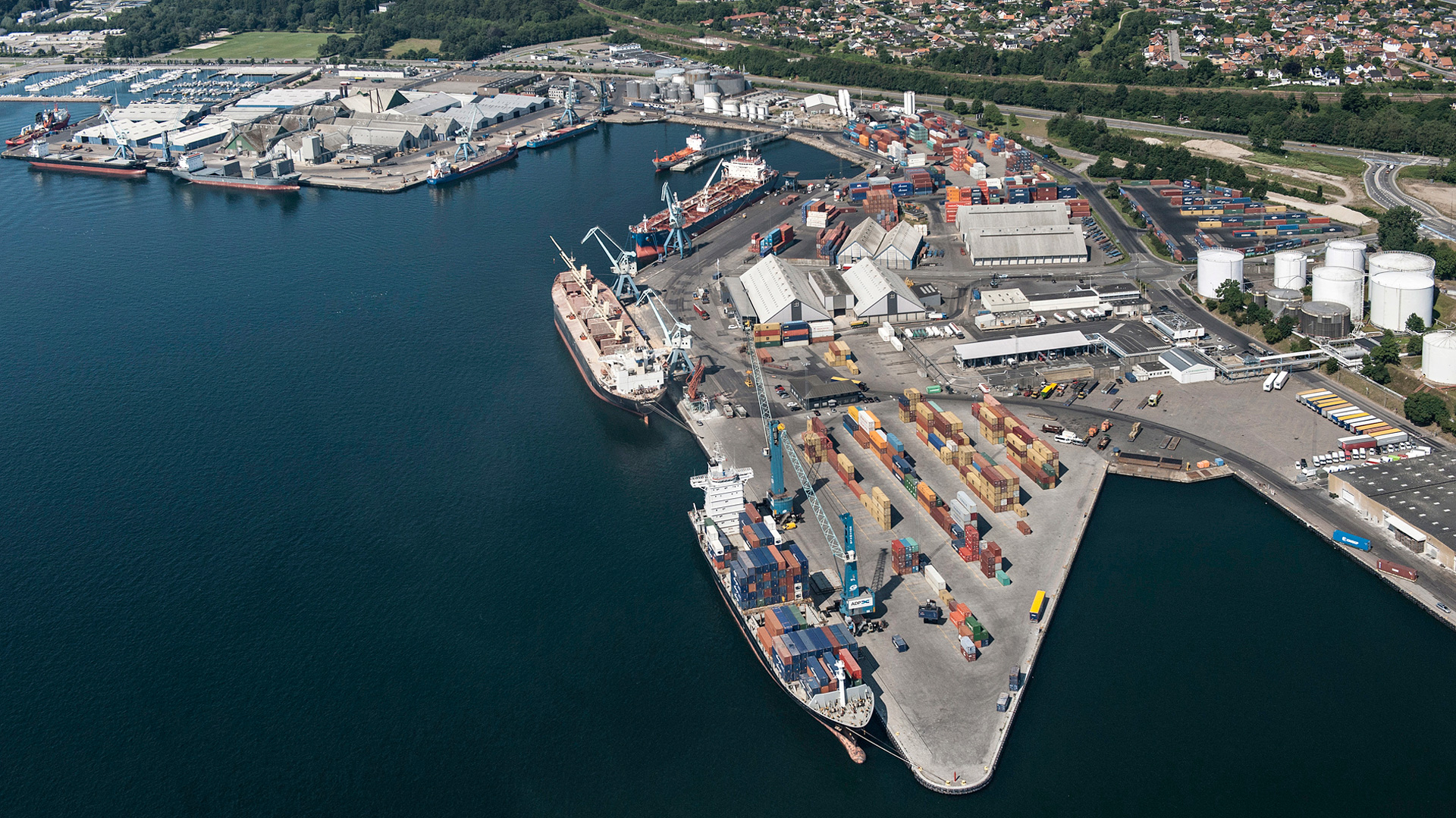 Fredericia bekommt Feederanschluss - DVZ