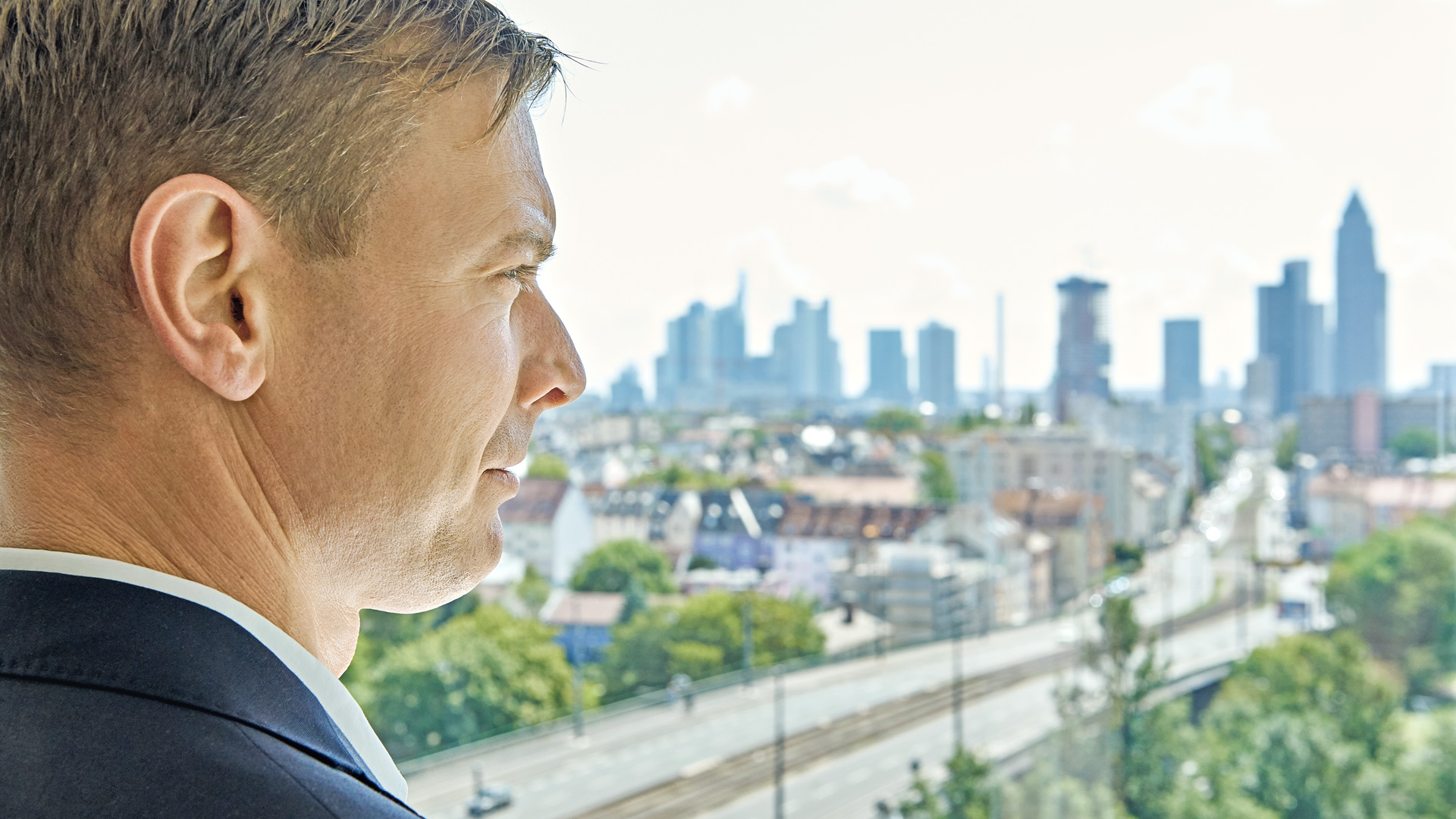 Dirk Engelhardt rechnet mit einer Rückverlagerung von Transporten - DVZ