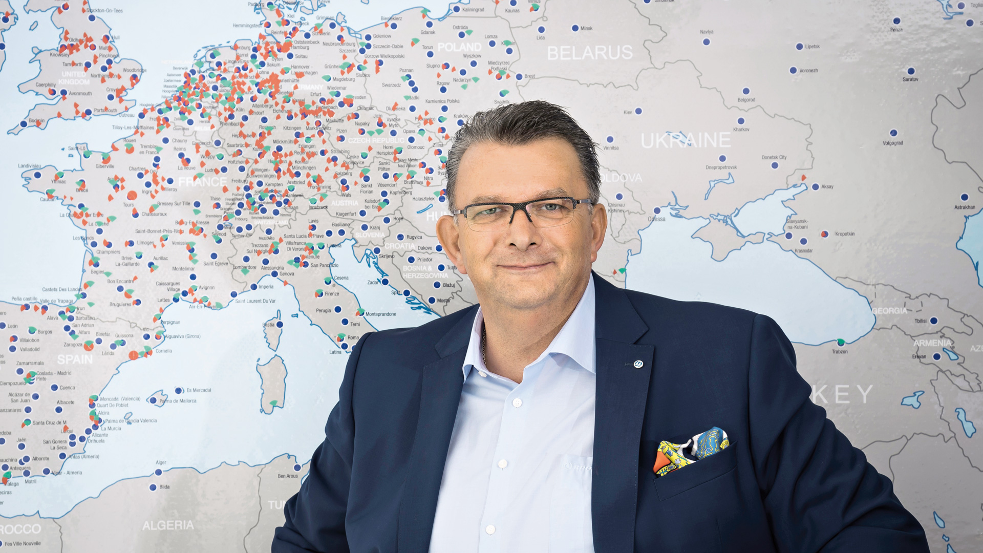 „Muss ein Spediteur noch einen Fuhrpark besitzen?“ - DVZ