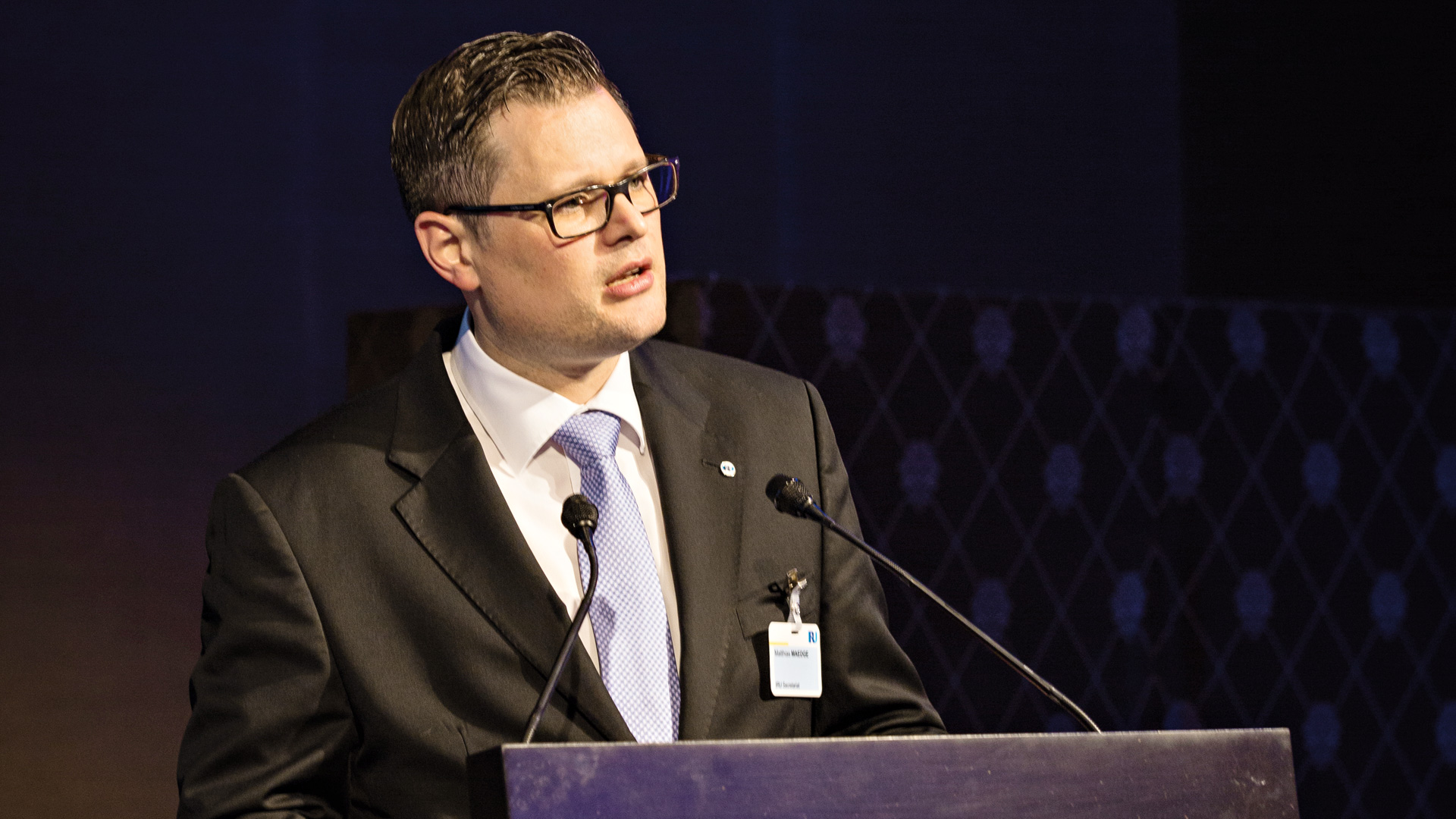 „Die Batterie ist kein guter Tank“ - DVZ