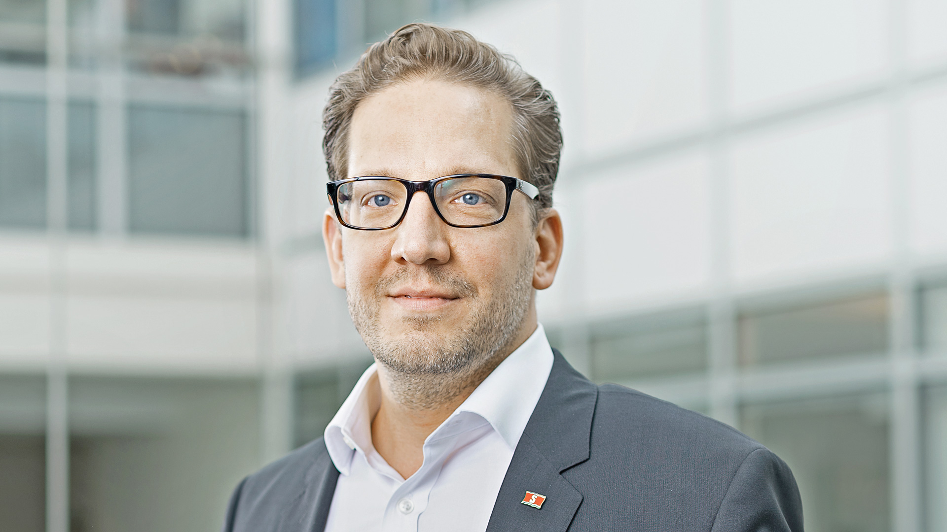 Synergien in Hamburg nutzen - DVZ