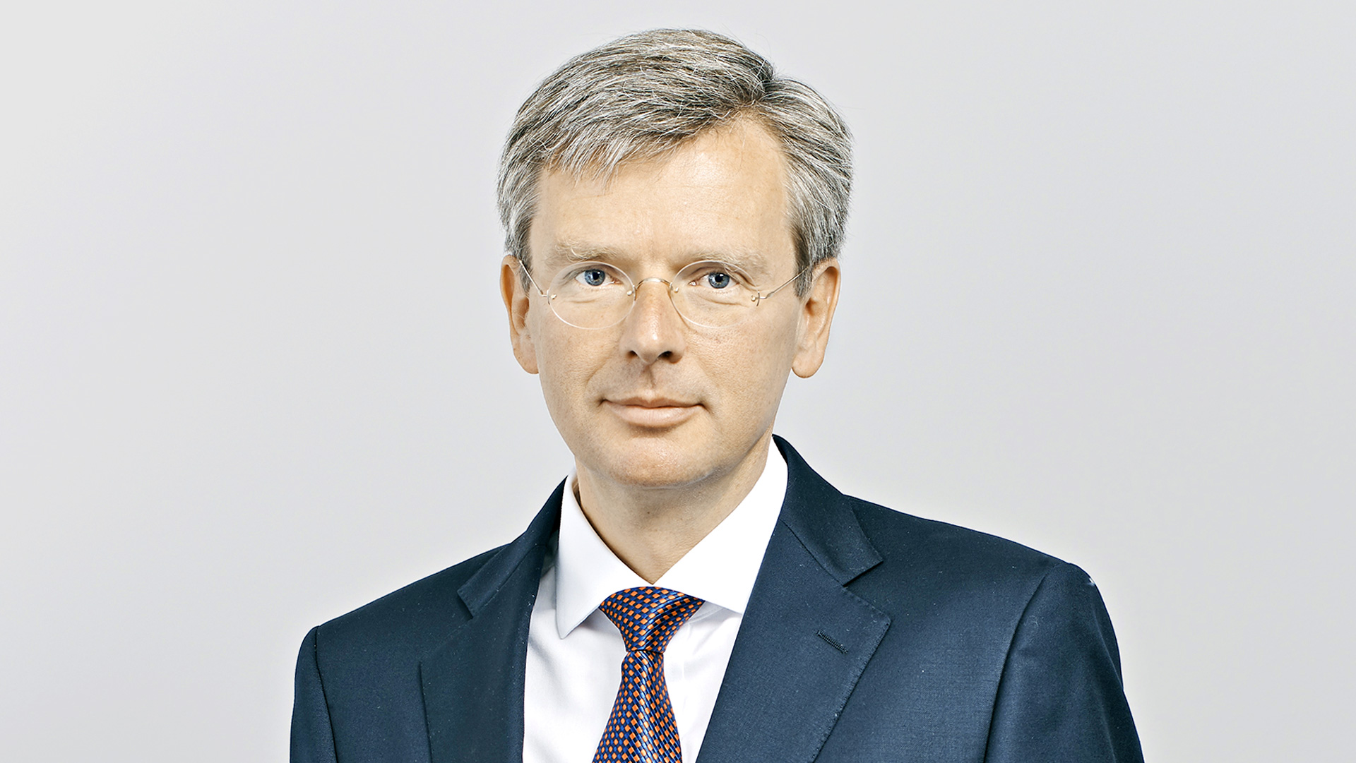 Prof. Dirk Max Johns verlässt den Verband Deutscher Reeder - DVZ