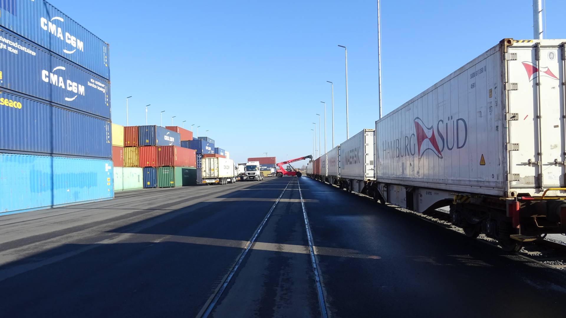 Lion Logistics eröffnet östlichstes Kombiterminal Deutschlands - DVZ