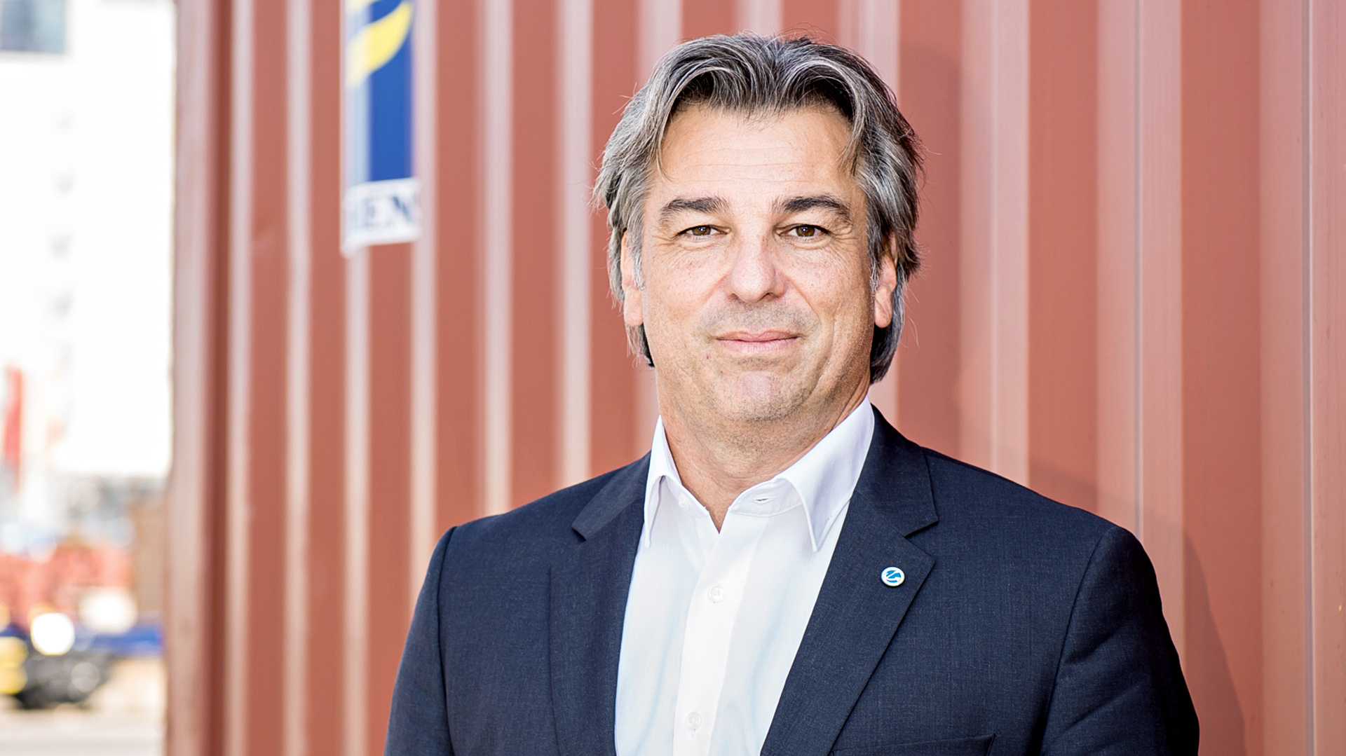 Enrico Tiringer leitet das Linzer Containerterminal - DVZ