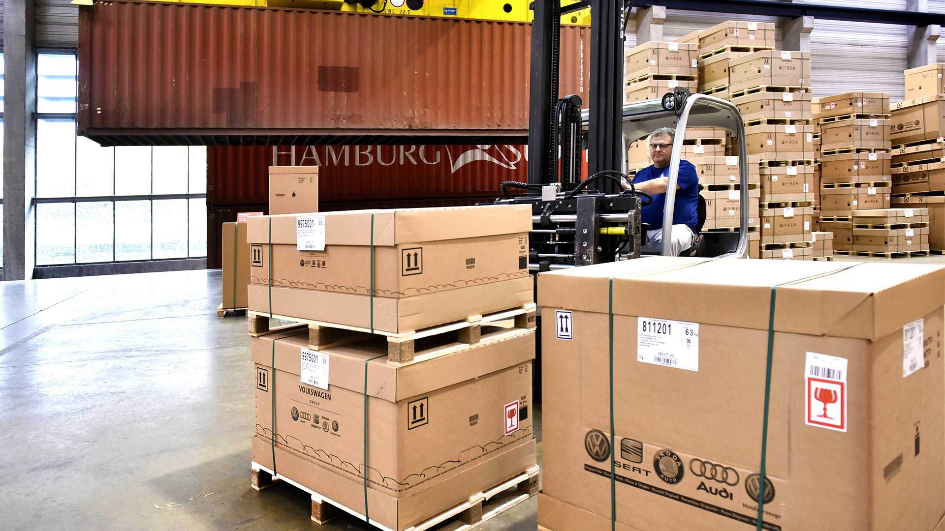 After Sales: VW plant Lager für Hochvoltbatterien - DVZ