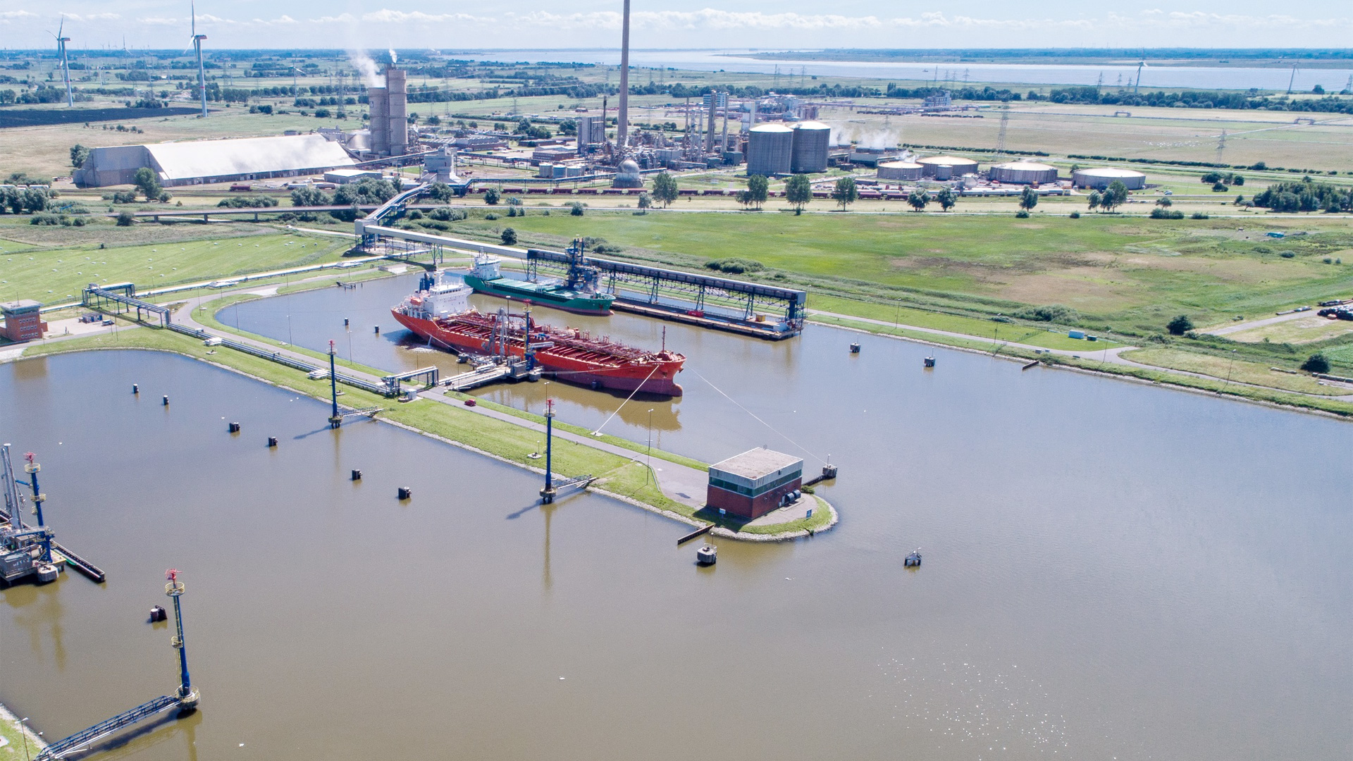 Yara verlängert Logistikvertrag mit Brunsbüttel Ports - DVZ