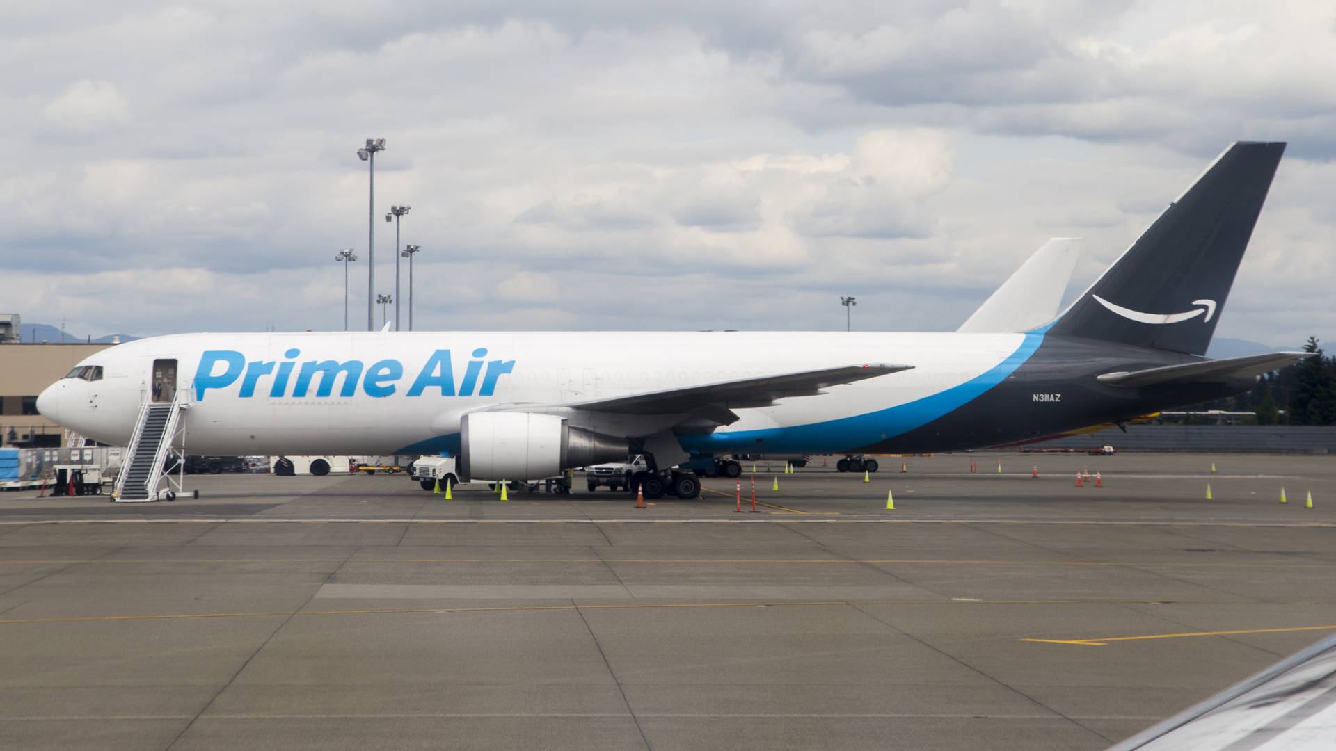 Amazon Air: Wachstum auf 200 Flugzeuge prognostiziert - DVZ